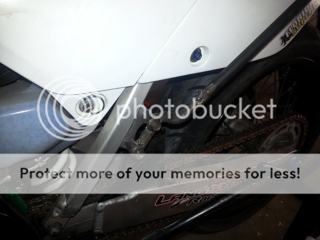 drz crash bar lol | SuperMoto Junkie