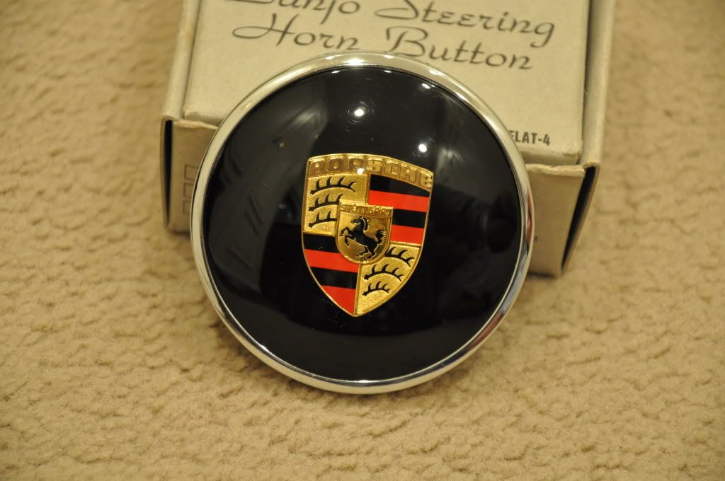 Photo Needed of an early Horn Button with Porsche Crest - The Official ...